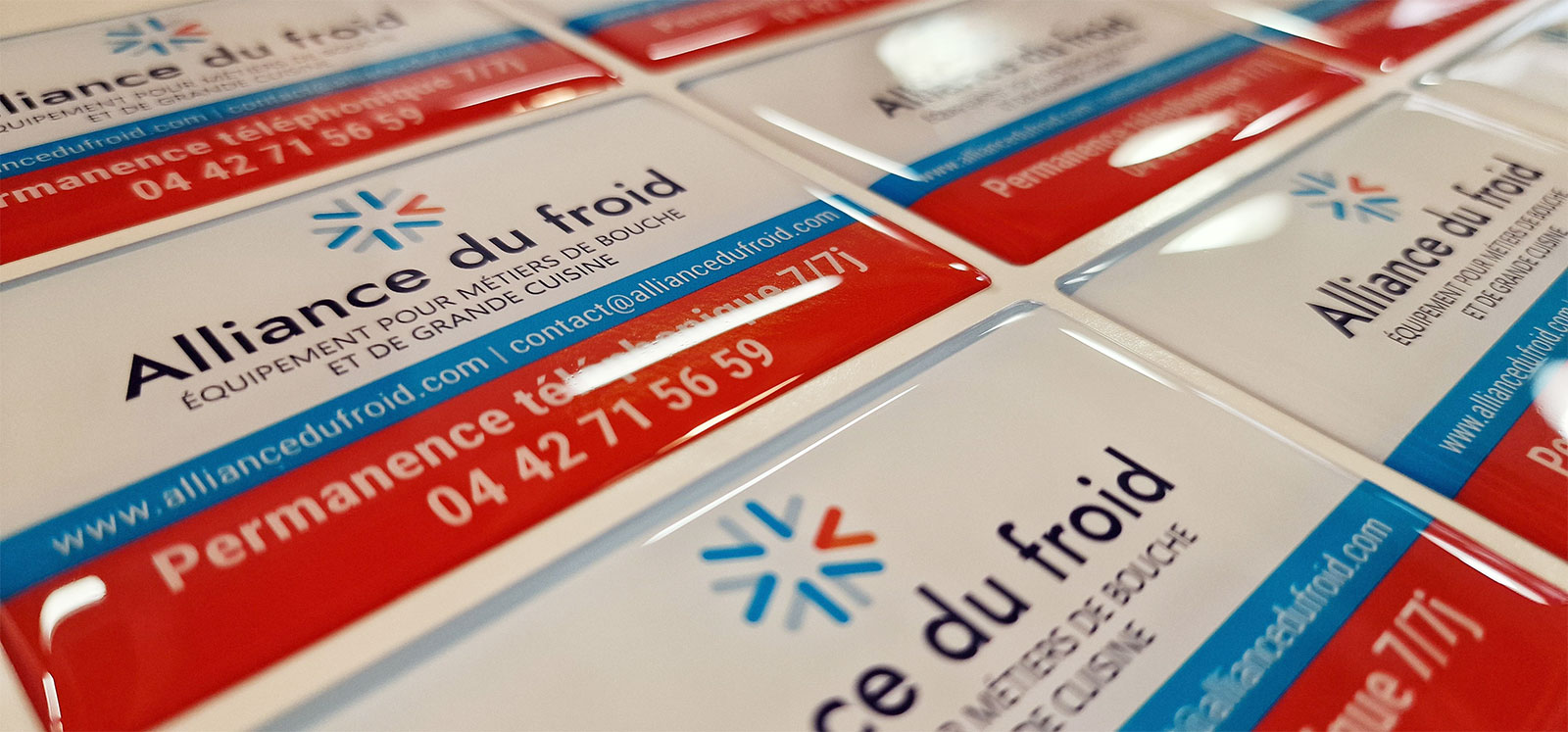 Adhésif doming - Print of Marseille Imprimerie